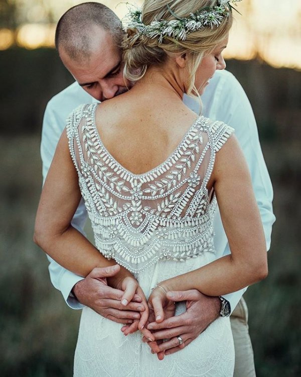 Spring Bride Inspos for Girls Who Are Getting Married