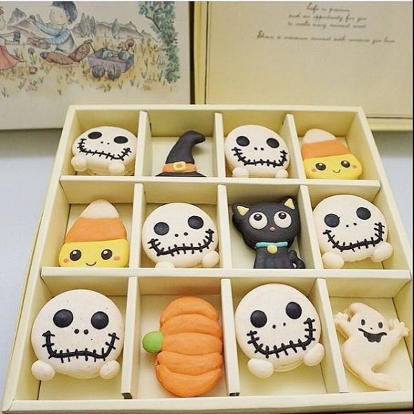 Adorably Creative Macaron Ideas for Girls Wanting to Bake Art ...