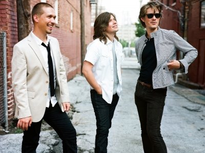7 Sibling Music Groups That Are Insanely Talented ...
