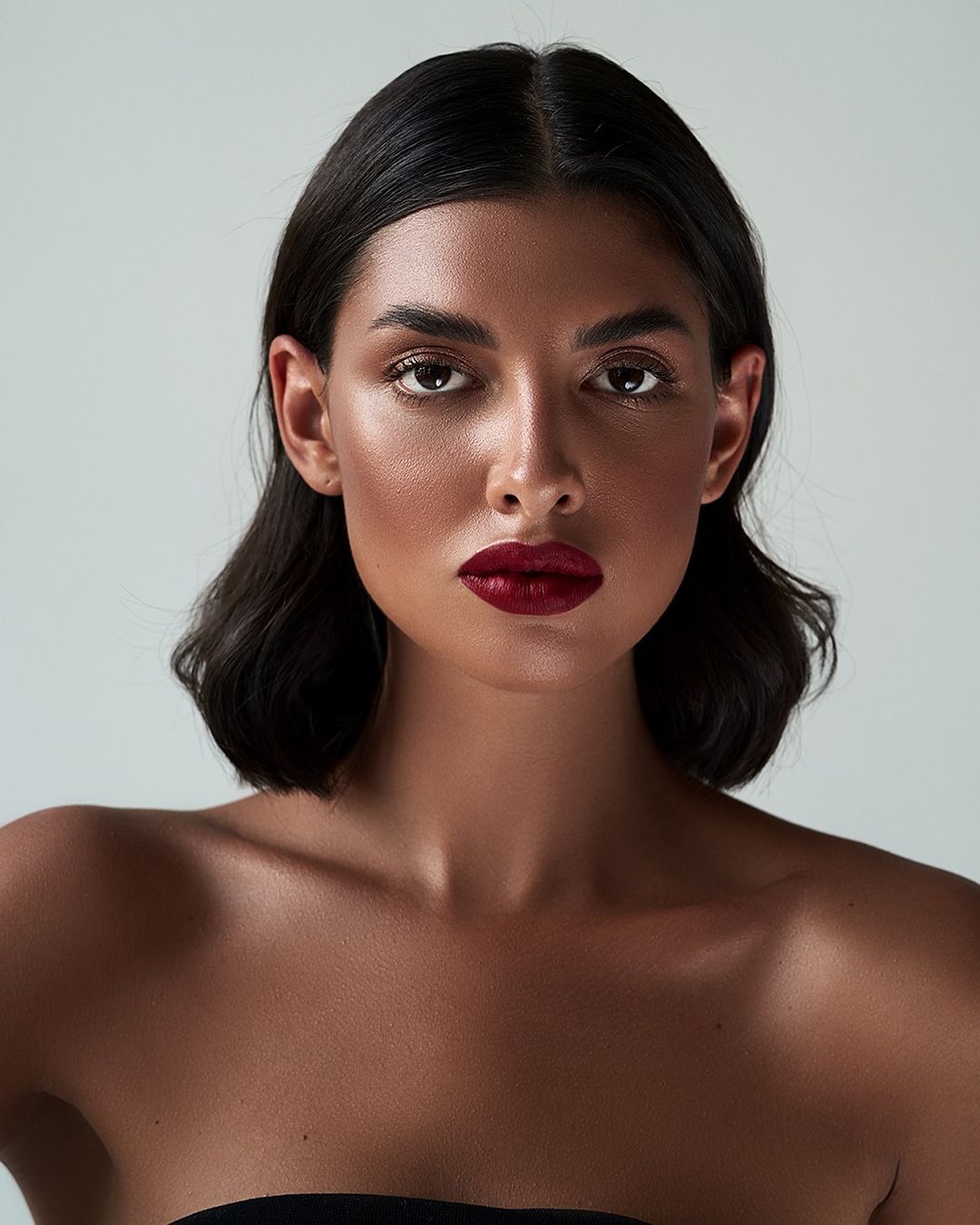 11 Things A Woman Should Never Do For A Man